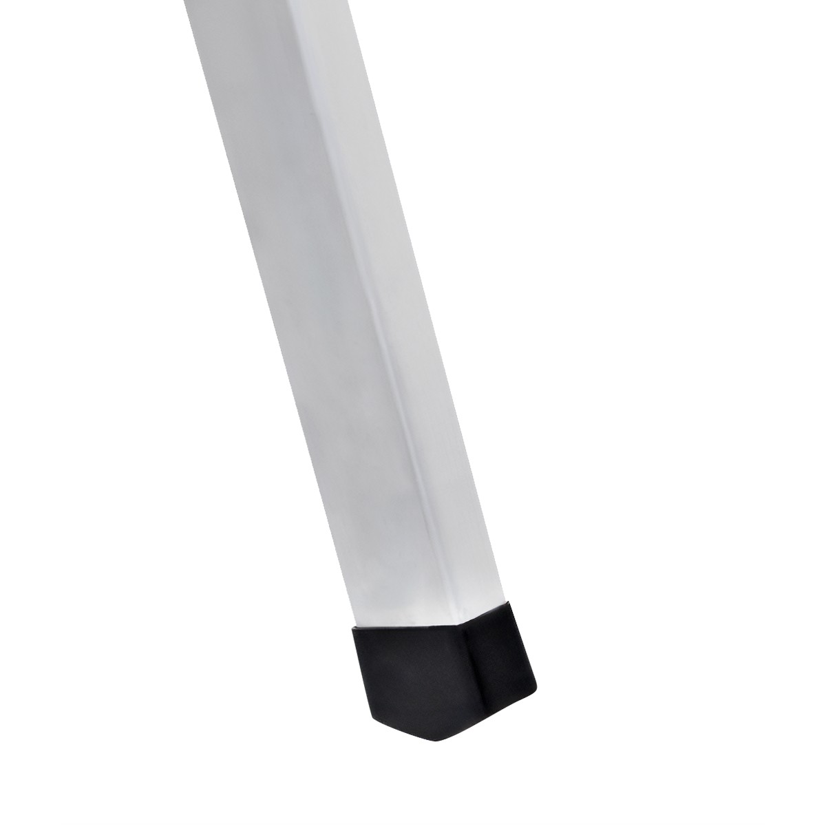 GALVANIZED LADDER-STOOL ACCESS
